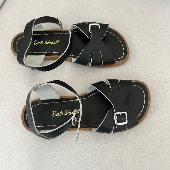 Salt Water Sandals by Hoy | Shoes | Saltwater Sandals Classic In Black ...